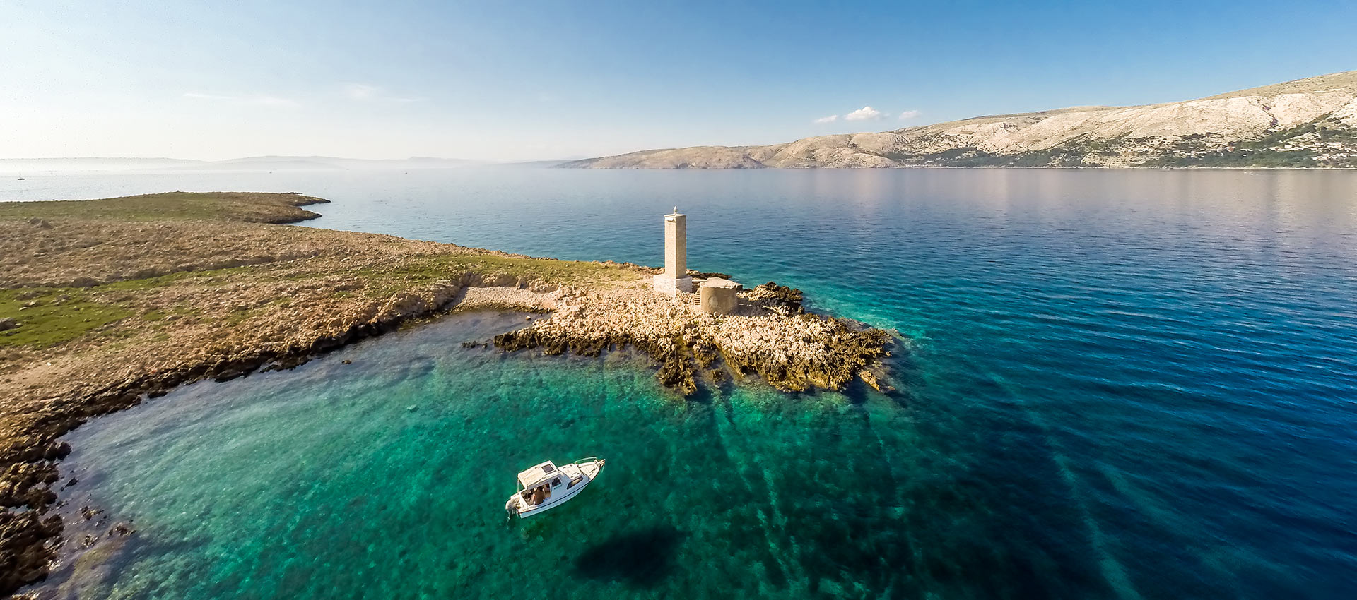 Lichtturm auf der Insel Galun - Stara Baška Apartments